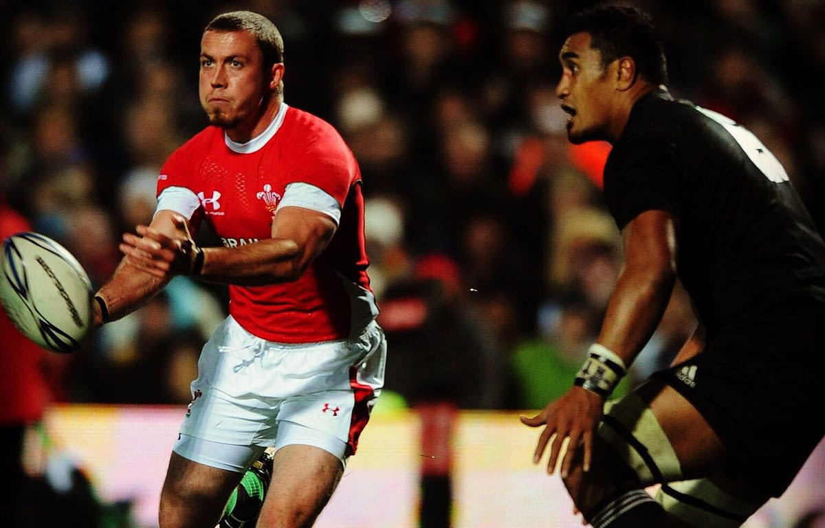 Hamstring Reconstruction two years after initial injury - Mr. Chris ...